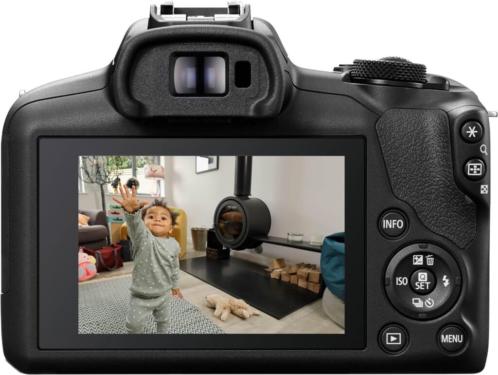 CANON EOS R100 Test -Perfekt für Profis & Amateure?
